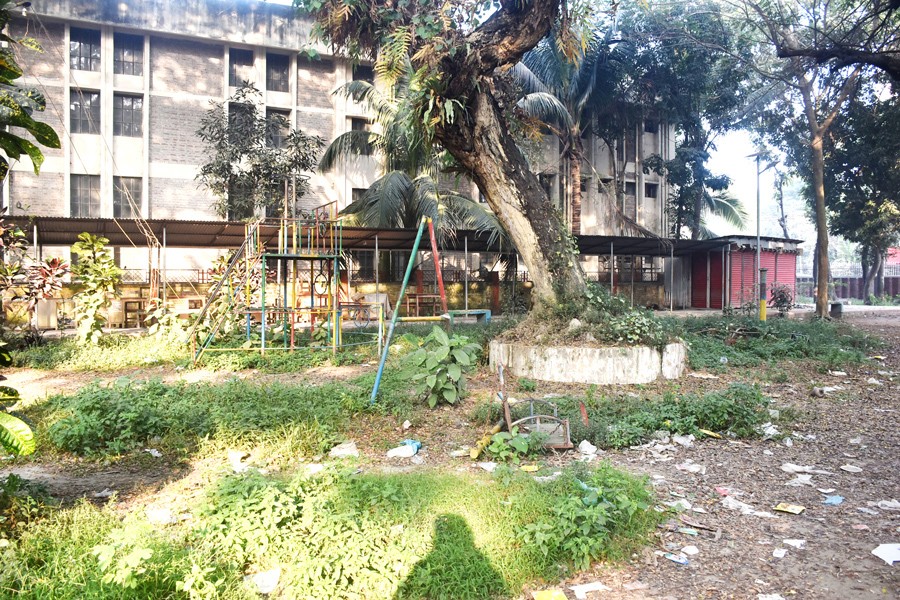 Muktijoddha Pouro Shishu Park now a safe haven for antisocial elements ...