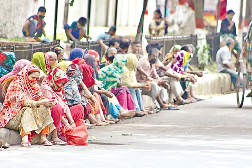 Policy gaps leave urban poor high and dry | The Financial Express