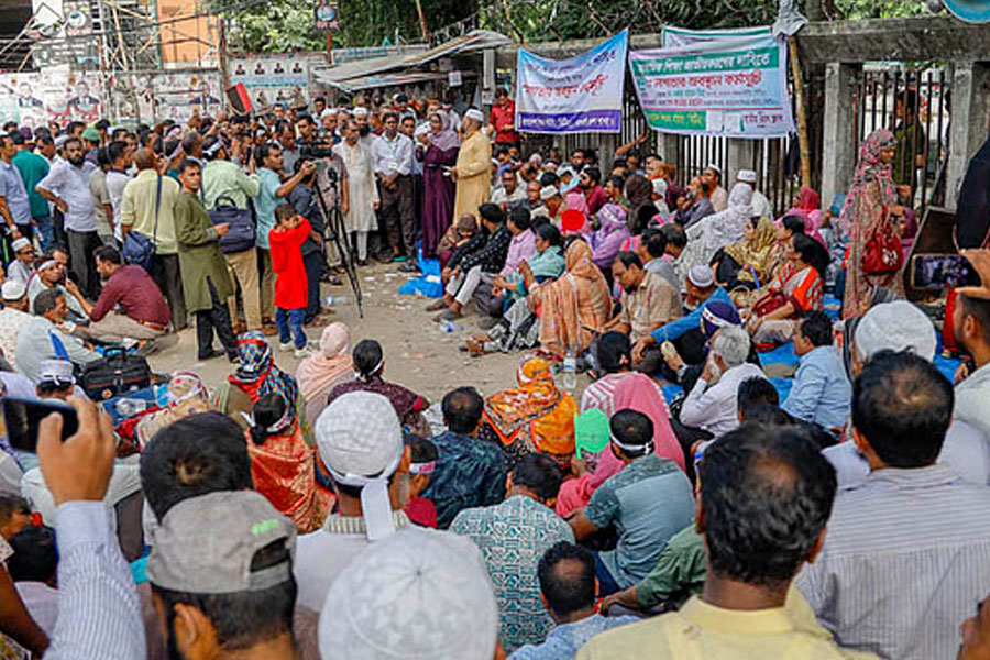 Teachers protesting for nationalisation end hunger strike | The ...