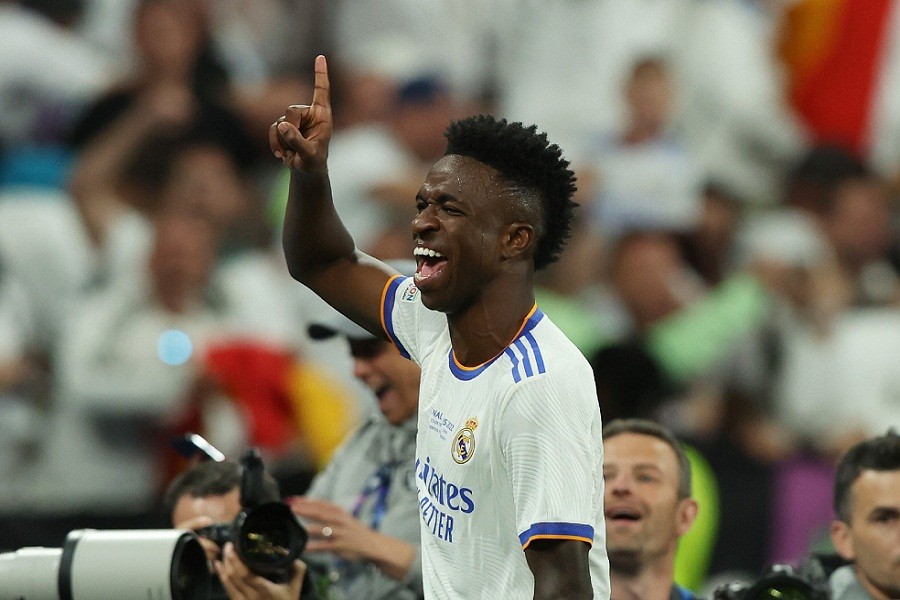 Real Madrid star Vinicius praises Sevilla after ejecting fan for racism ...