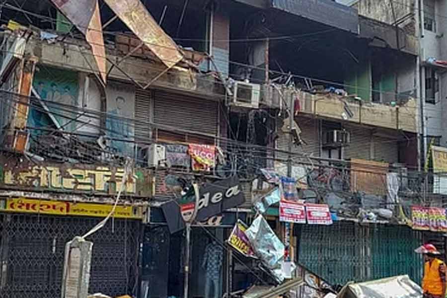 Explosion at building near Science Lab crossing leaves three dead | The ...