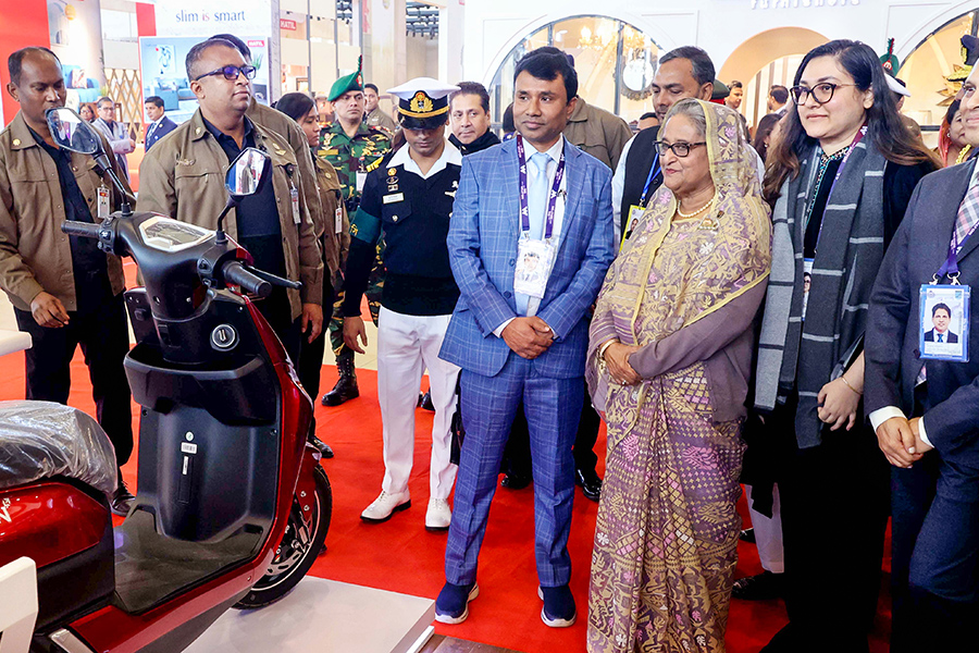 PM visits Walton mega stall at DITF-24 | The Financial Express