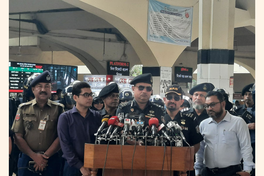 RAB arrests railway ticket black marketeers to secure Eid journeys | The Financial Express