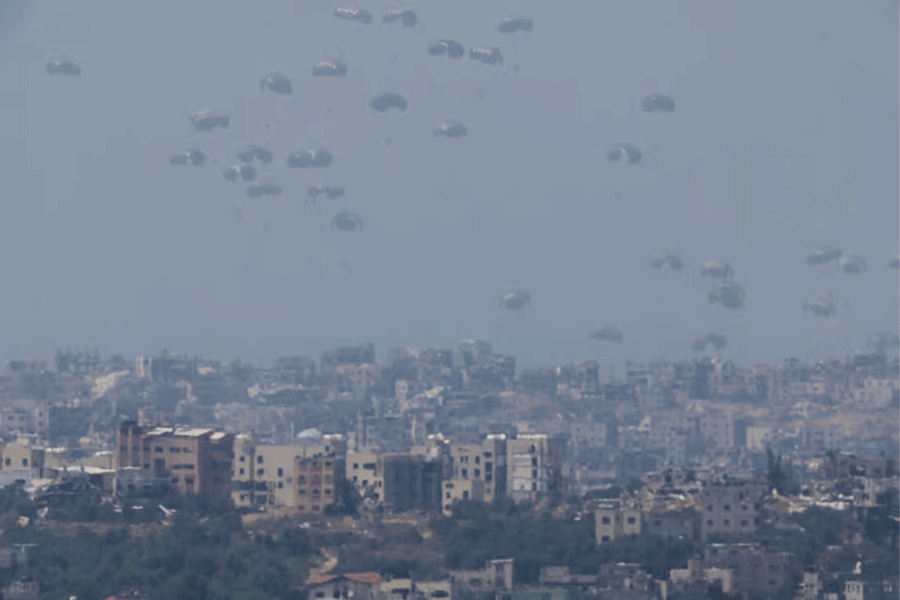 Gaza still hungry as aid trickles in before Eid festival | The ...