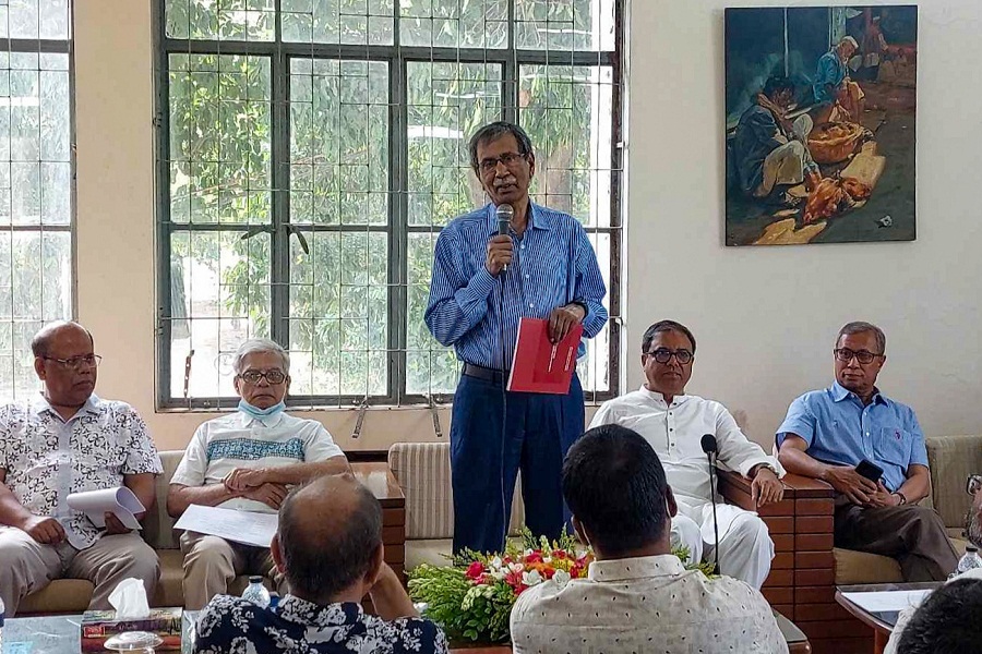 JU hosts the maiden Graduate Research Conference 2024 | The Financial ...