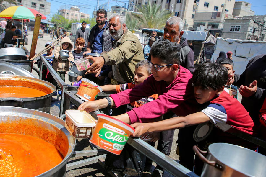 Israel reopens Gaza food sales as Rafah raid chokes aid | The Financial ...