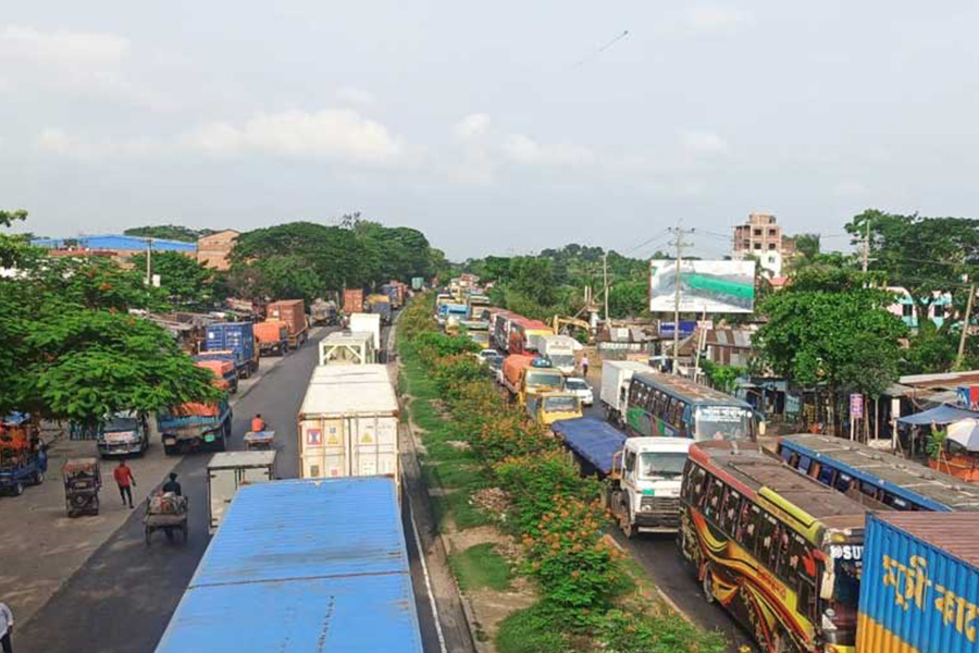 Eight-hour gridlock on Dhaka-Chattogram highway | The Financial Express