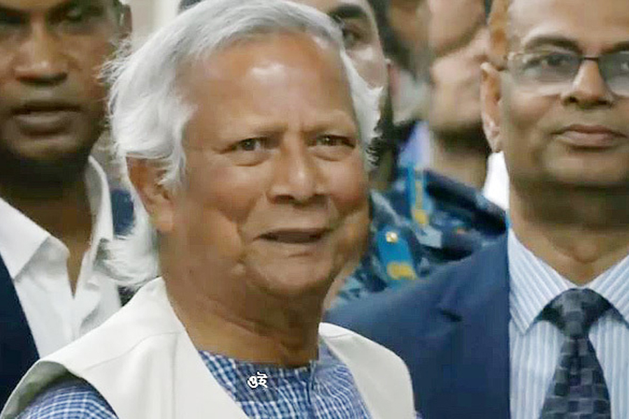 Dr Yunus returns home | The Financial Express