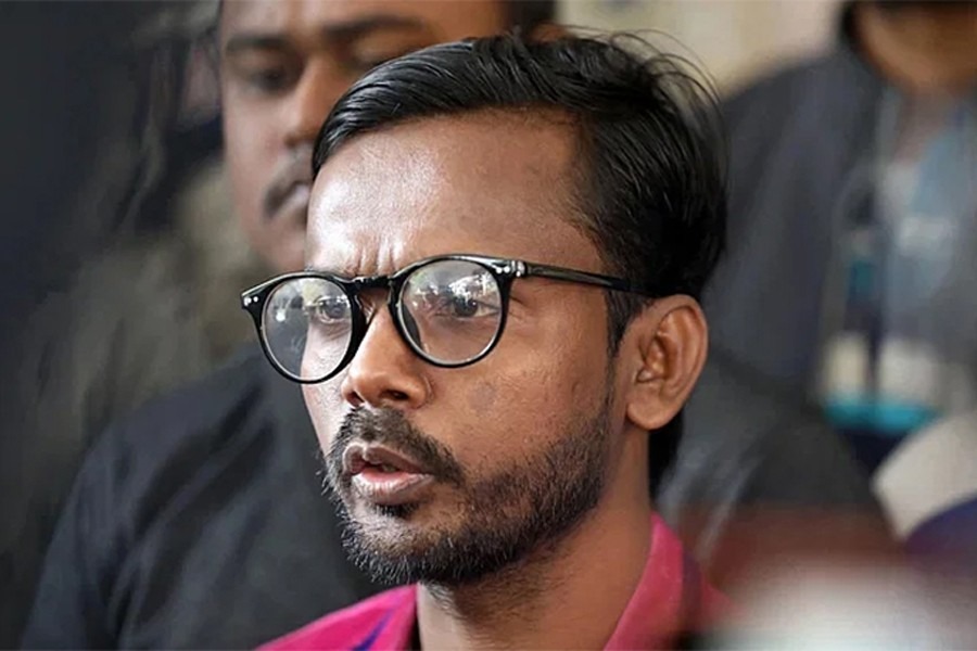 YouTuber Hero Alom assaulted at Bogura court | The Financial Express