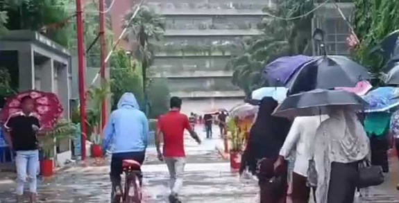 Workers return to Ashulia factories as situation calms | The Financial ...