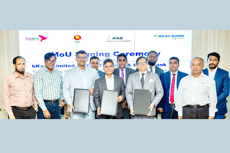 BRAC Bank, PROVATi3-LGED, and bKash sign tripartite agreement to ...