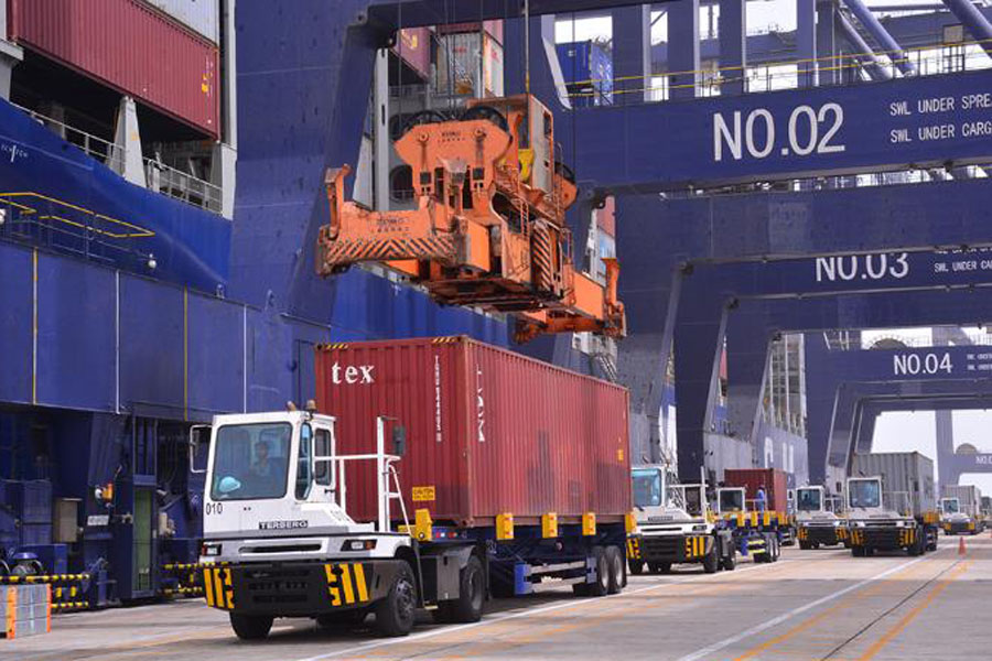 Pakistan's trade deficit with neighbouring countries surges 43pc | The ...