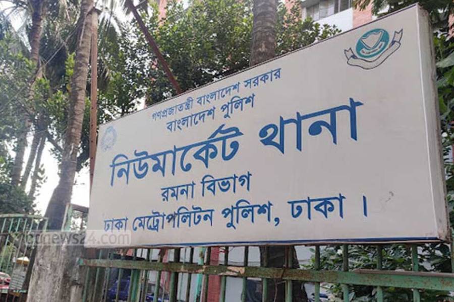 Supporters attack policemen to free Chhatra Dal leader in Dhaka | The ...