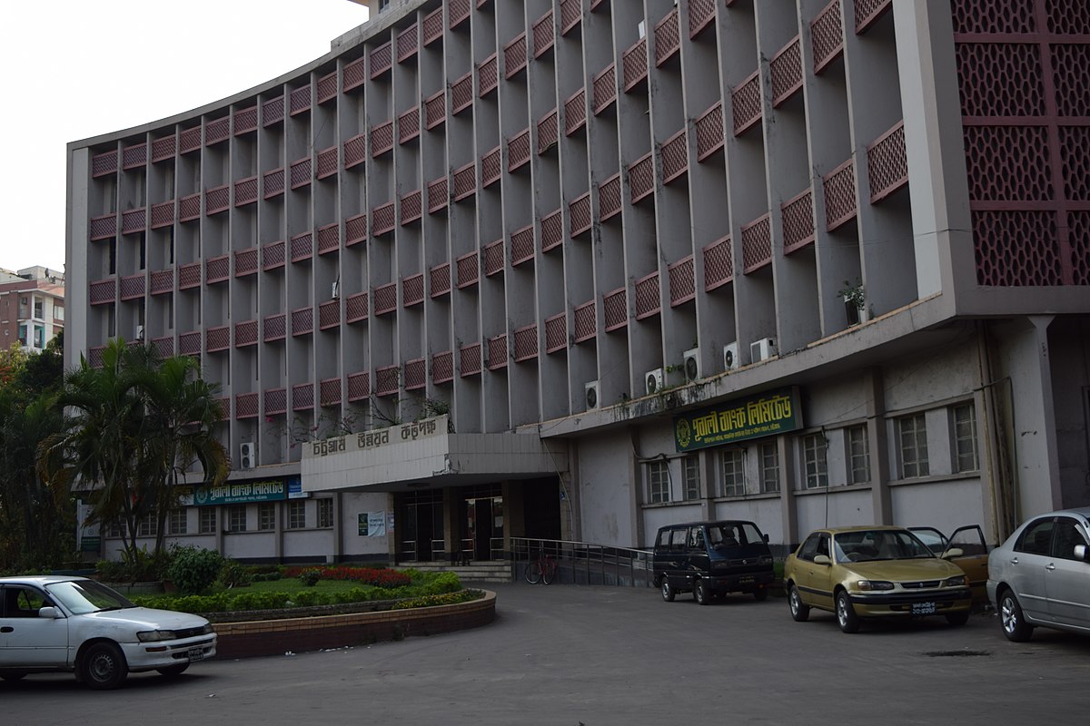 CDA launches drive to demolish buildings on illegally razed hill | The ...