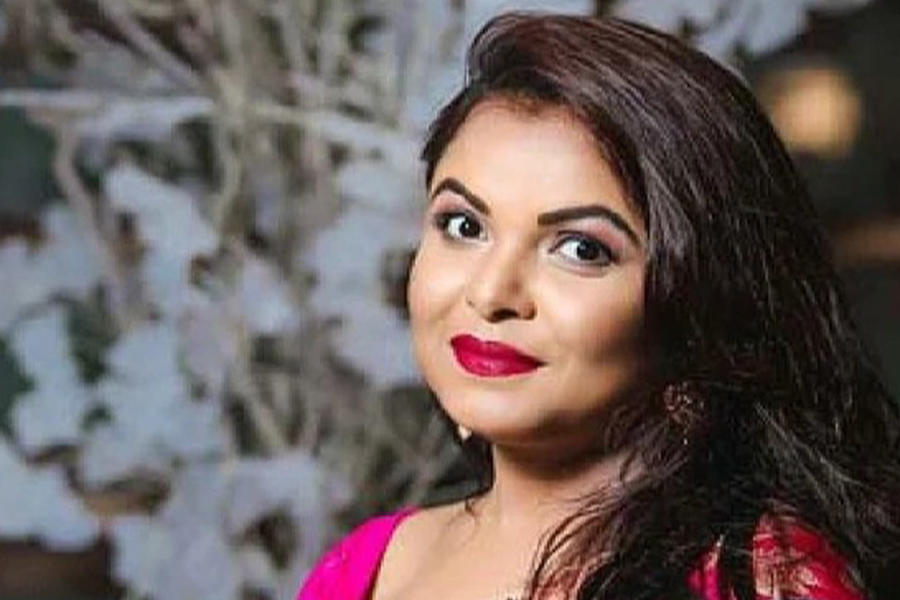 Arrest warrant issued against actress Meher Afroz Shaon | The Financial ...