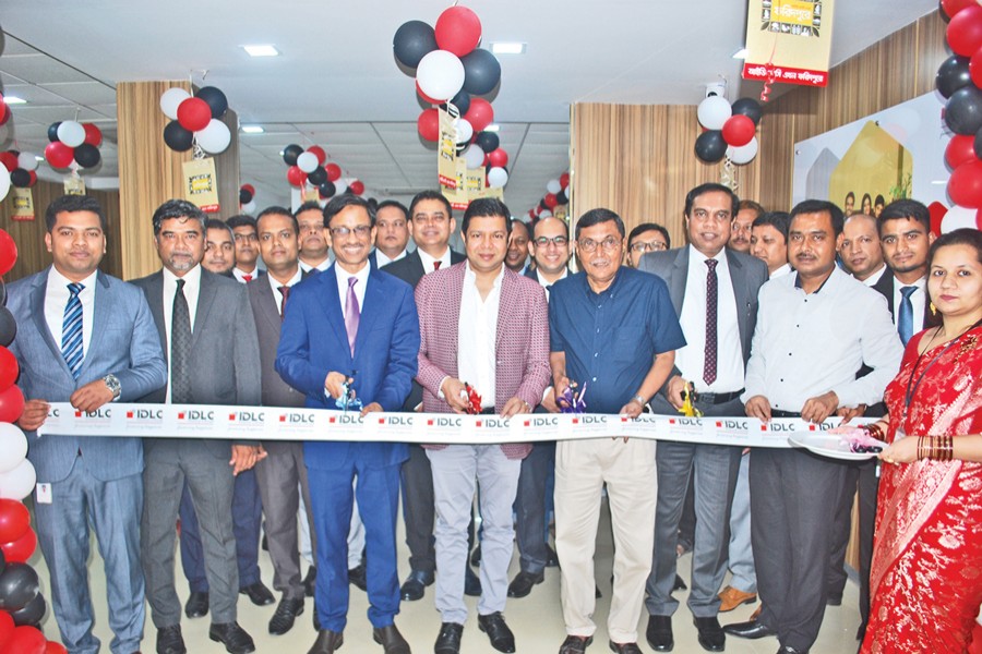 IDLC inaugurates 39th branch in Faridpur | The Financial Express