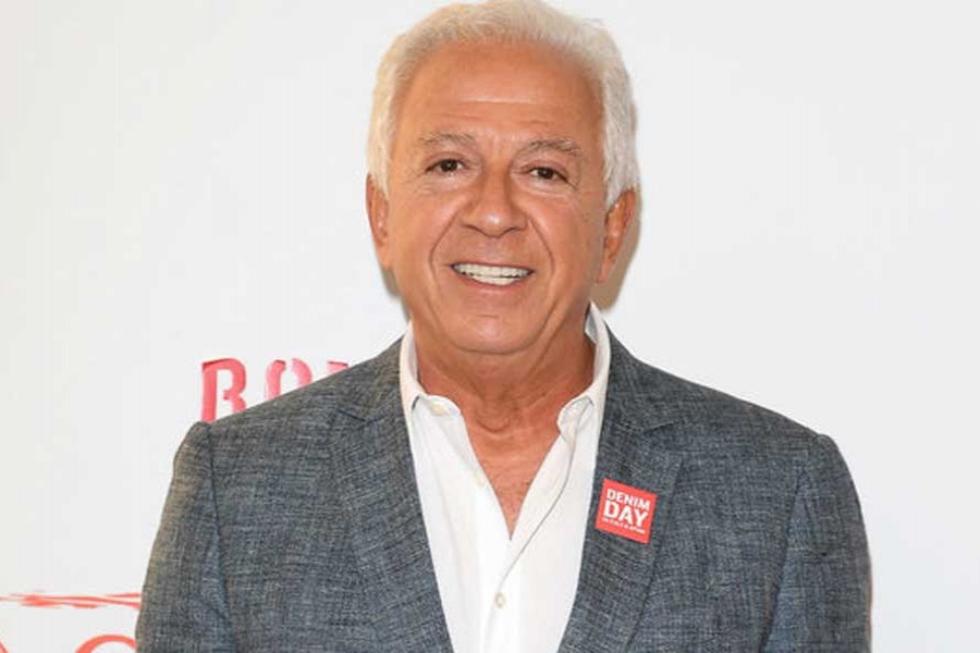 Guess founder quits over groping allegations by Kate Upton, others ...