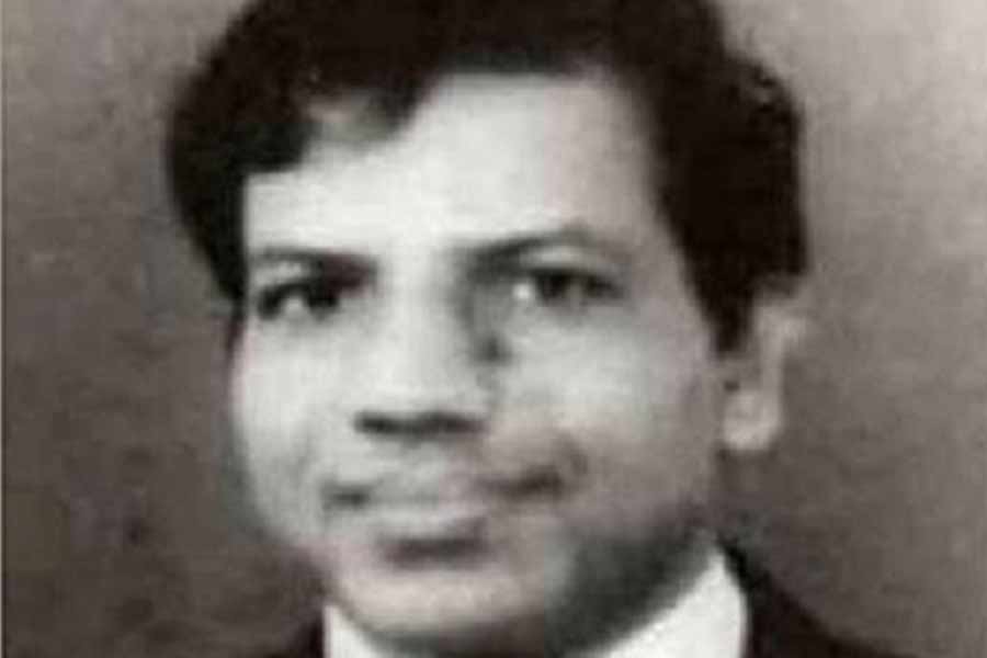 US reopens asylum case against Bangabandhu killer Rashed | The ...