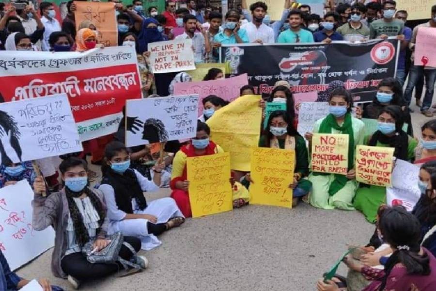 Protesters raise nine demands at anti-rape rally in Shahbagh | The ...
