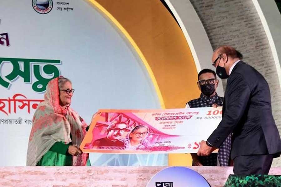 Commemorative Tk 100 note unveiled marking Padma Bridge inauguration ...